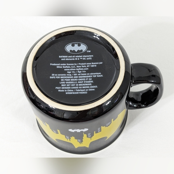 Batman | Dining | Batman Gotham City Dc Comics Ceramic Mug 2 Oz Brand ...